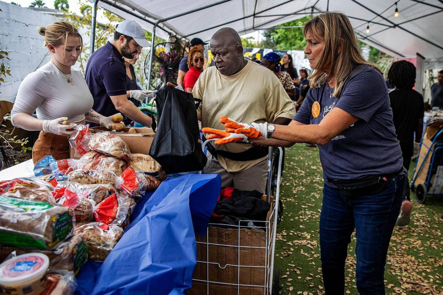 FOOD RESCUE US - SOUTH FL FEATURED IN MIAMI HERALD - Food Rescue US
